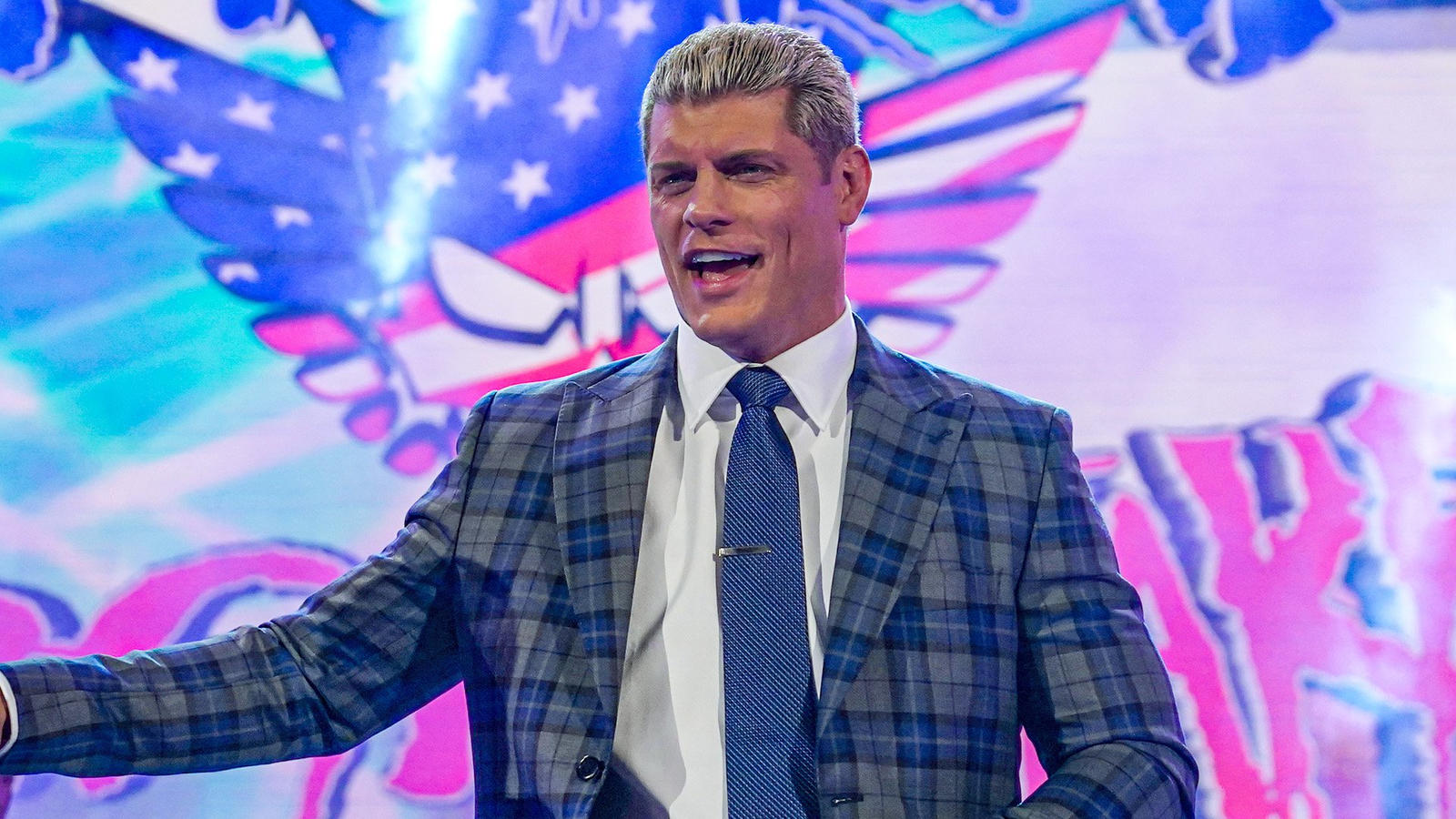 WWE: Cody Rhodes on Face of WWE RAW Goal, Dominik Mysterio on NXT North ...