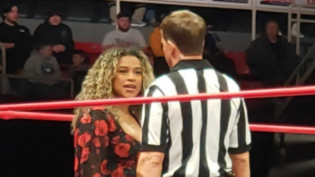 JoJo Offerman Makes Special Guest Ring Announcer Appearance Prior to Saturday’s AEW Collision ...